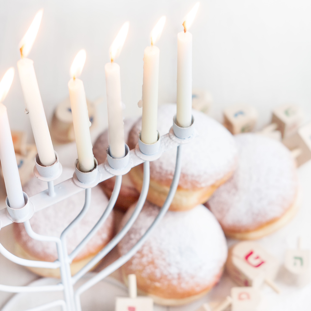 8 DIY Hanukkah Home Decoration Ideas – Birthday Butler